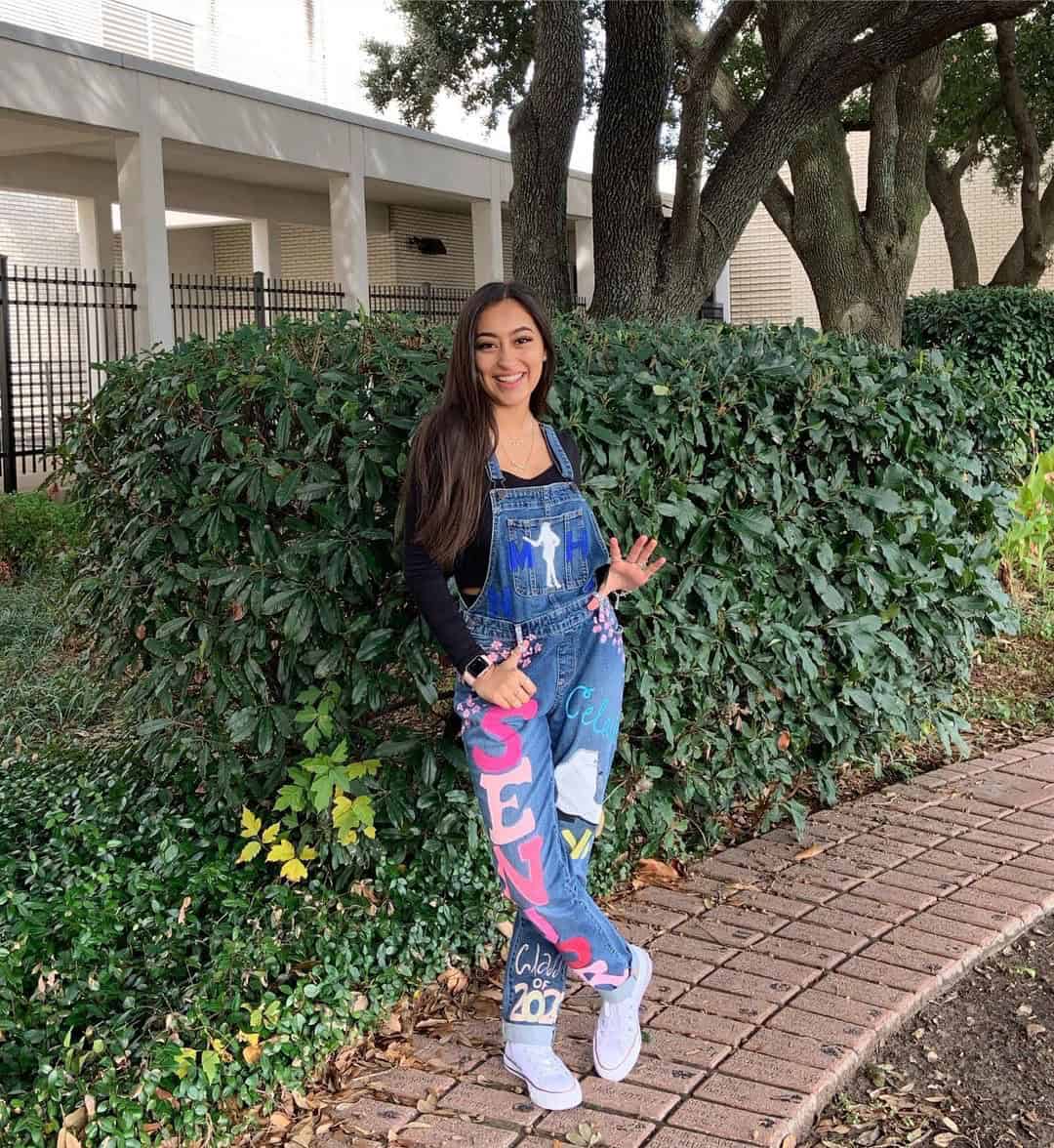 27 CUTE AND CREATIVE SENIOR OVERALLS IDEAS TO DIY - Stylin by Sarita