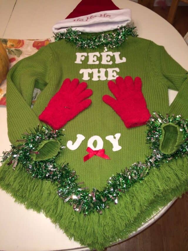 27 OF THE CUTEST DIY UGLY CHRISTMAS SWEATER IDEAS - Stylin by Sarita