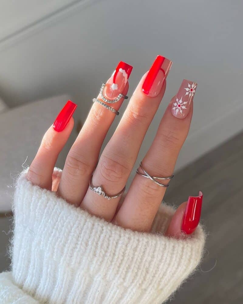 44 ATTENTION GRABBING RED CHRISTMAS NAILS - Stylin by Sarita