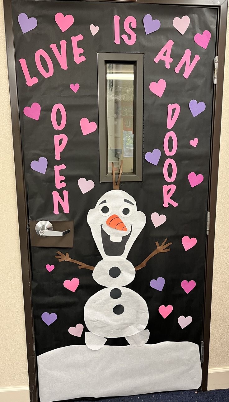 28 SUPER CUTE VALENTINES DOOR DECORATING IDEAS - Stylin by Sarita