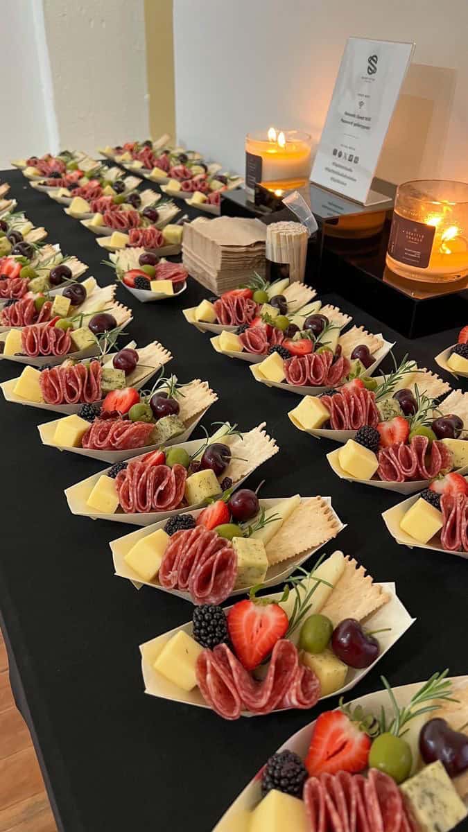 32 AMAZING WEDDING FOOD STATIONS TO RECREATE - Stylin by Sarita