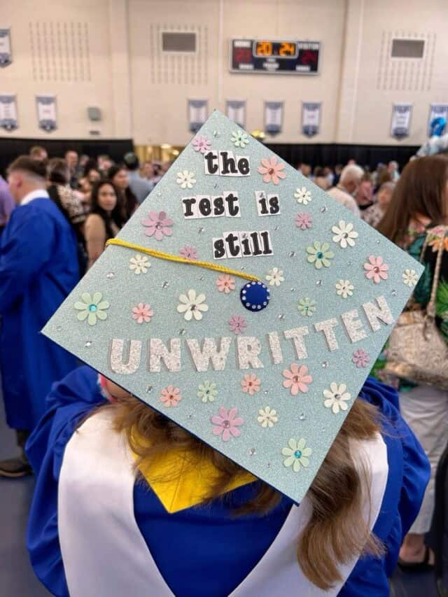 34 CREATIVE AND CUTE GRADUATION CAP DESIGNS - Stylin by Sarita