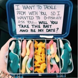 30 INSANELY CUTE PROMPOSAL IDEAS TO RECREATE - Stylin by Sarita