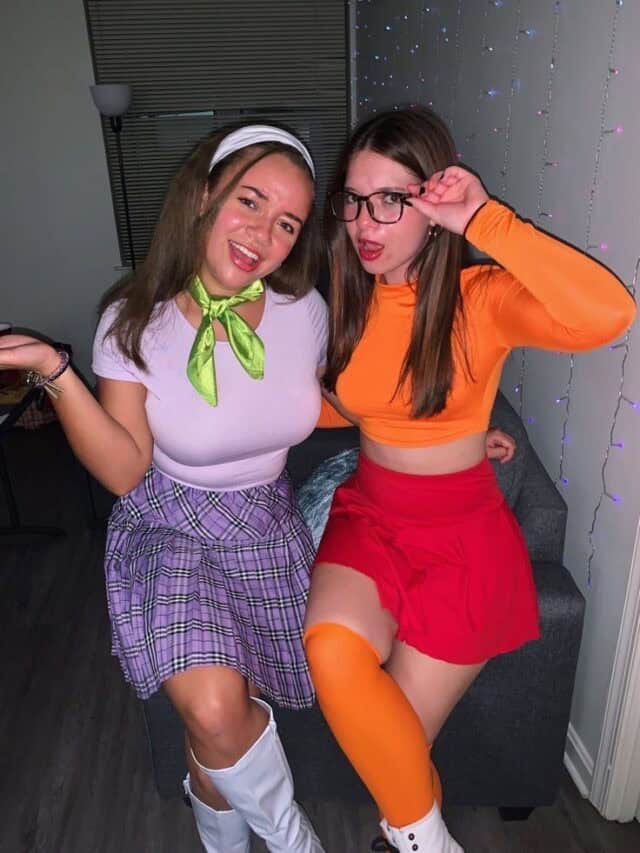 37 INSANELY CUTE DUO HALLOWEEN COSTUMES TO COPY - Stylin by Sarita