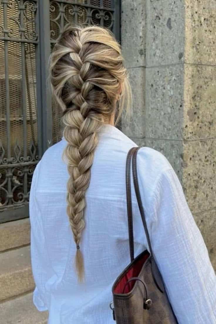 30 STUNNING SUMMER HAIRSTYLES TO KEEP YOU COOL - Stylin by Sarita