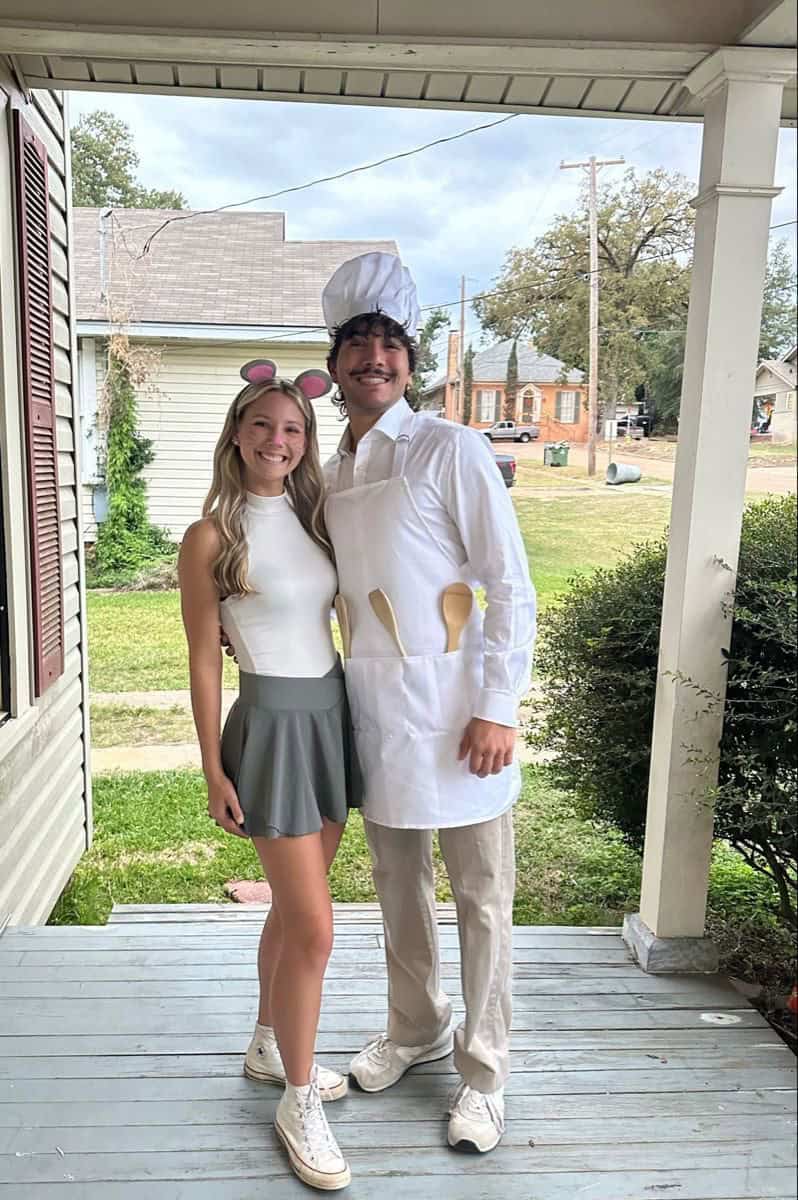 37 INSANELY CUTE MATCHING HALLOWEEN COSTUMES - Stylin by Sarita