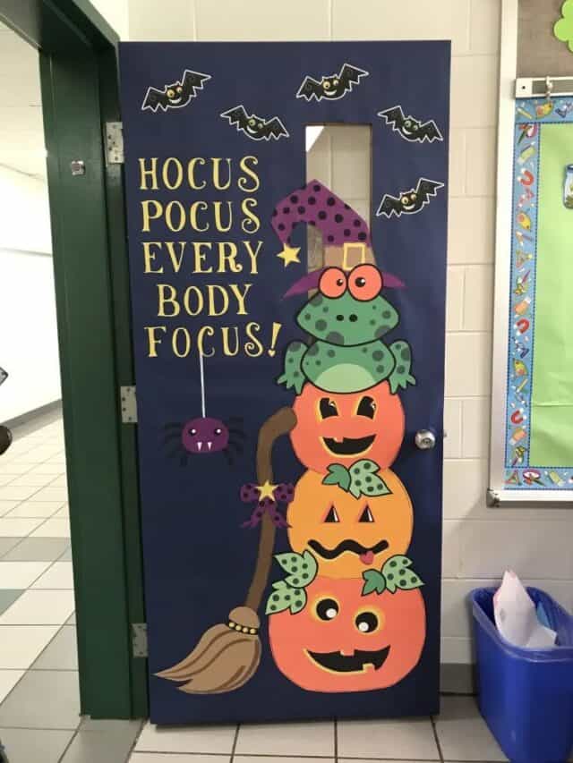 37 SPOOKY AND CUTE HALLOWEEN DOOR DECORATIONS - Stylin by Sarita