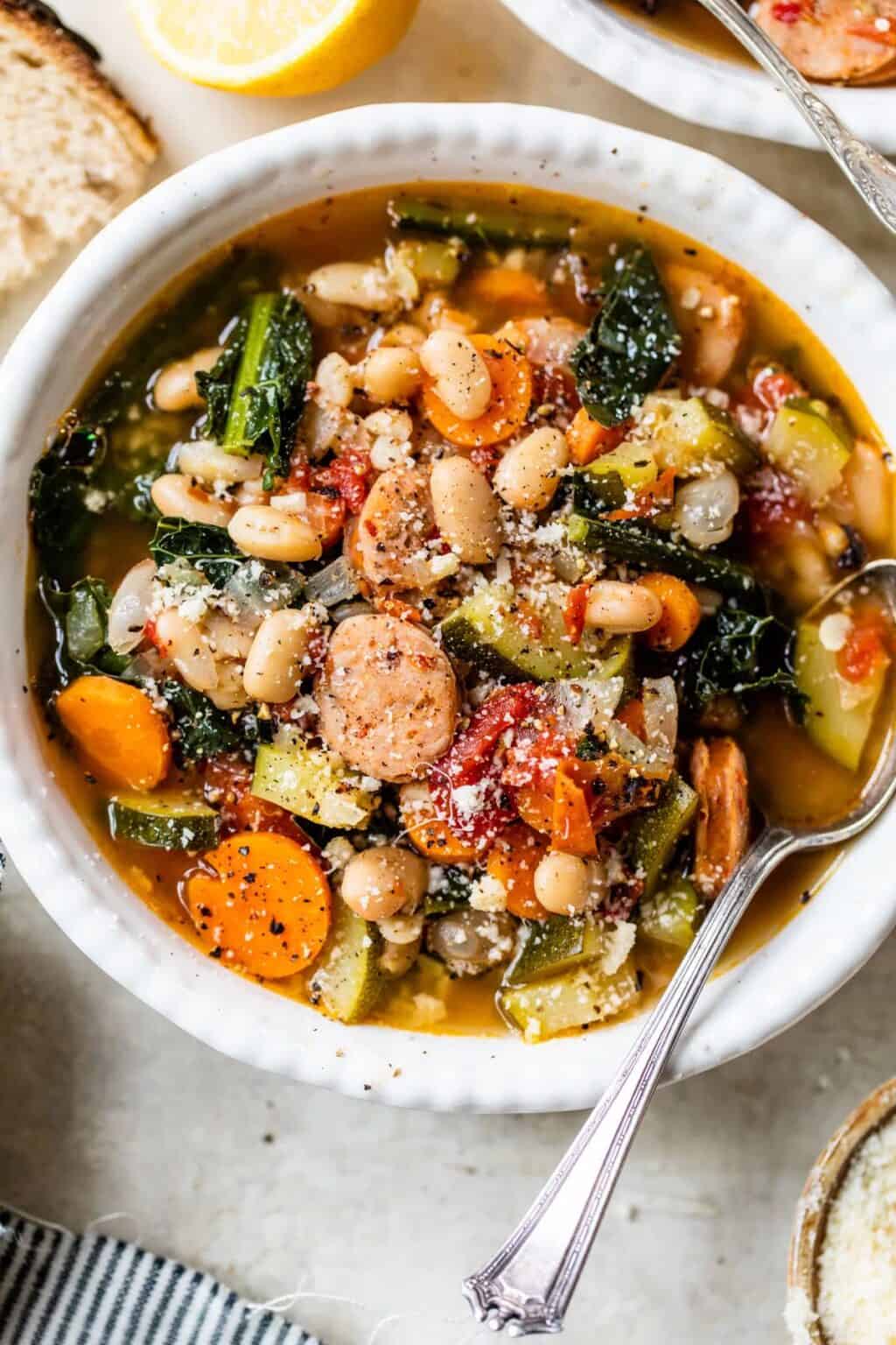 30 COMFORTING FALL SOUP RECIPES TO WARM YOU UP - Stylin by Sarita