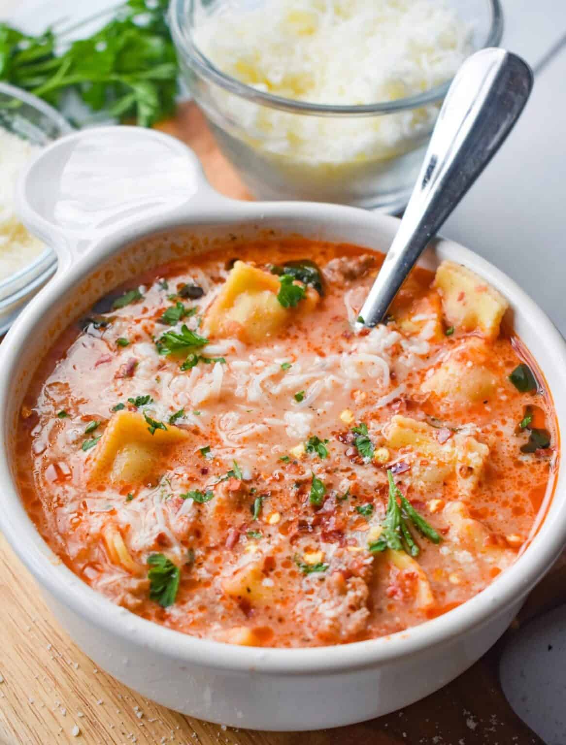 30 COMFORTING FALL SOUP RECIPES TO WARM YOU UP - Stylin by Sarita