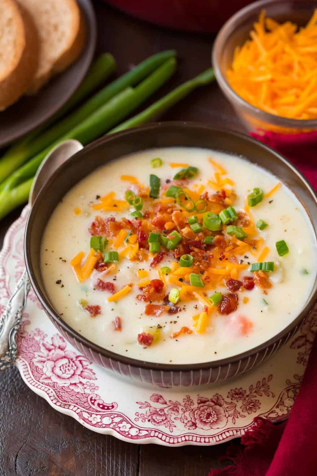 30 COMFORTING FALL SOUP RECIPES TO WARM YOU UP - Stylin by Sarita